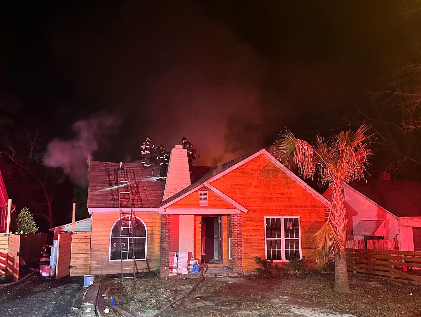 Firefighters respond to late Tuesday night house fire - ABC Columbia
