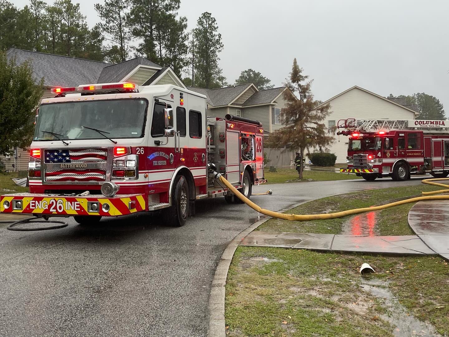 CRFD firefighters respond to garage fire at subdivision - ABC Columbia